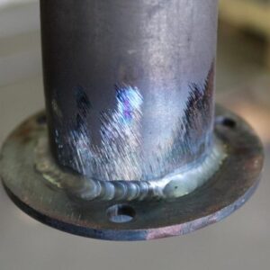 Welding the metal tube - Tecnocurve